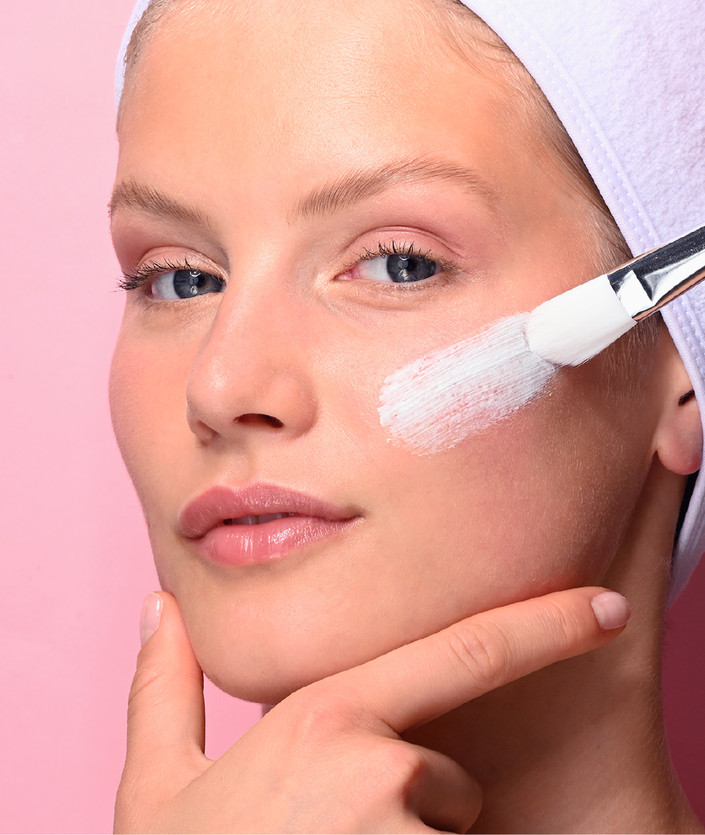 Soin facialiste revitalisant en Institut de beauté | Sans RDV